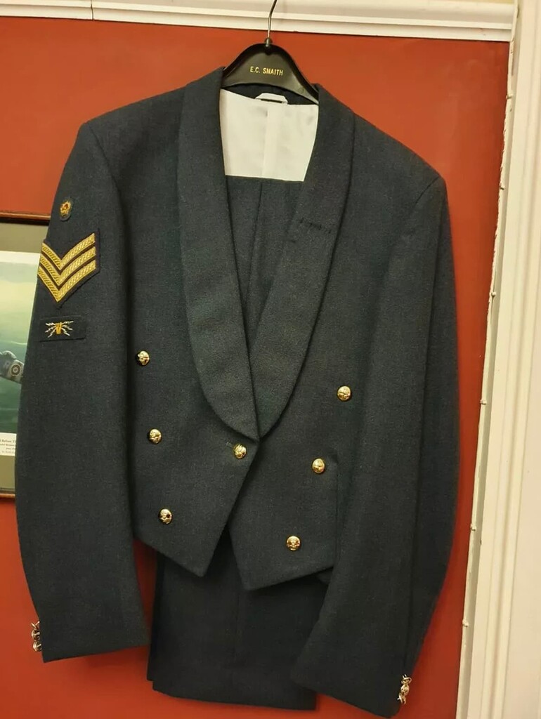 RAF SNCO No5 Male - Sales and Wants - Air Cadet Central